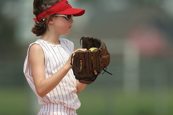 Slow Pitch Softball Pitching Tips: Simple But Effective
